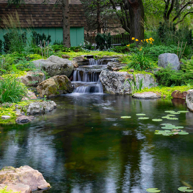 Professional Grade Pond Kits Archives - Aquascape, Inc.